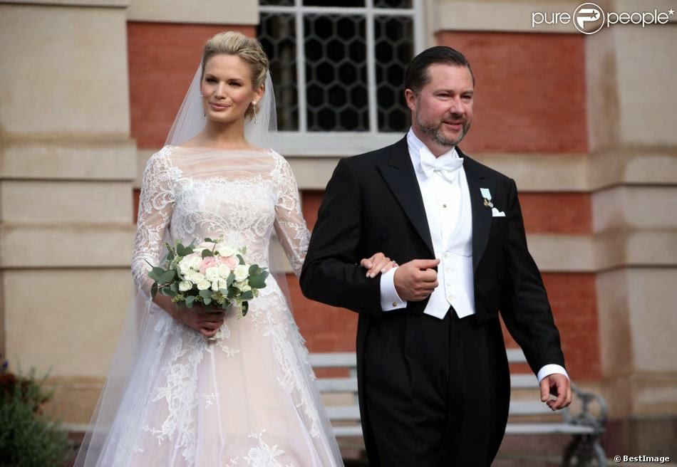 Red Carpet wedding: Vicky Andren and Gustaf Magnuson - Red Carpet Wedding